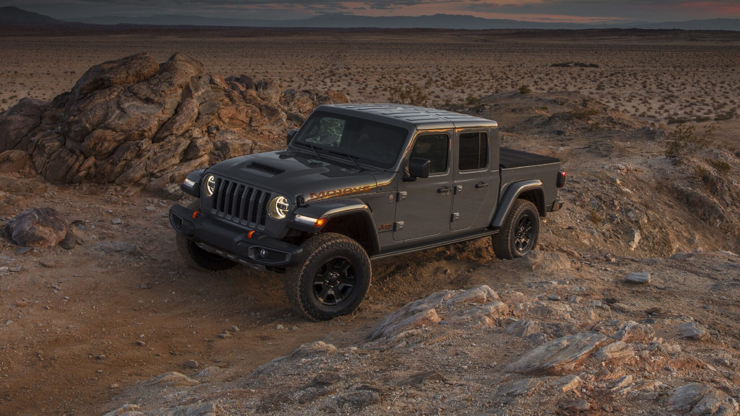 Meet The 2020 Jeep® Gladiator Mojave - The First Ever Desert Rated Jeep ...