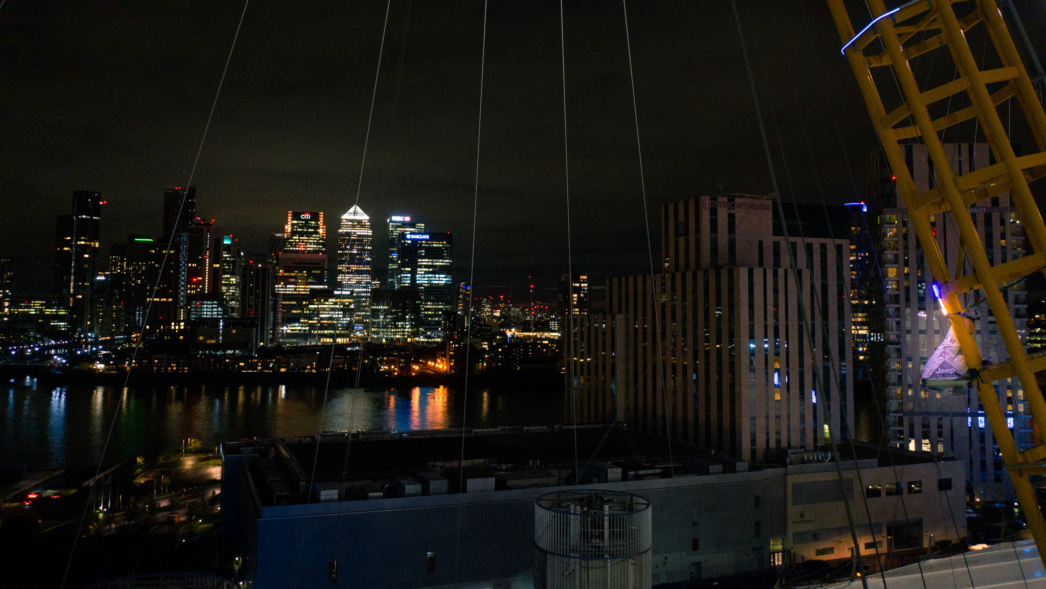 Jeep® UK Launches "Renegade Motel", 250 Feet Above London: - MoparInsiders