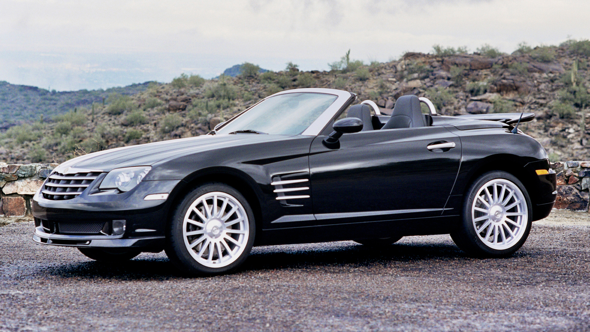Looking Back: The Supercharged 2005 Chrysler Crossfire SRT-6 ...