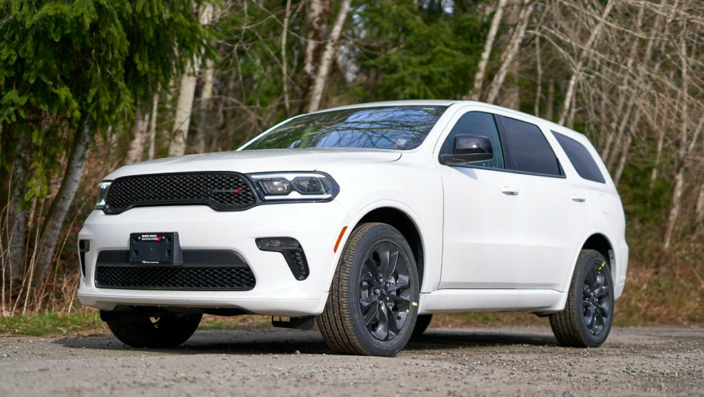 We Take A Look At The 2021 Dodge Durango SXT & SXT Plus: - MoparInsiders