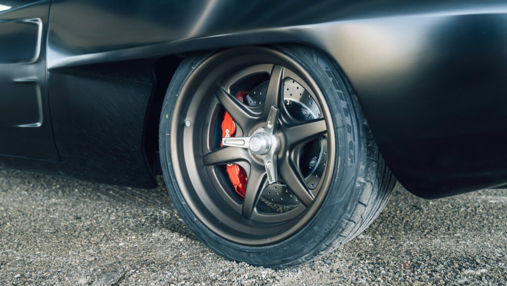 Meet The Mid-Engined 1968 Dodge "Hellacious™" Charger By SpeedKore ...