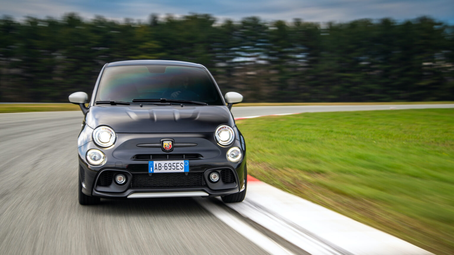 Abarth Launches Its New 695 Esseesse Collector's Edition: - MoparInsiders