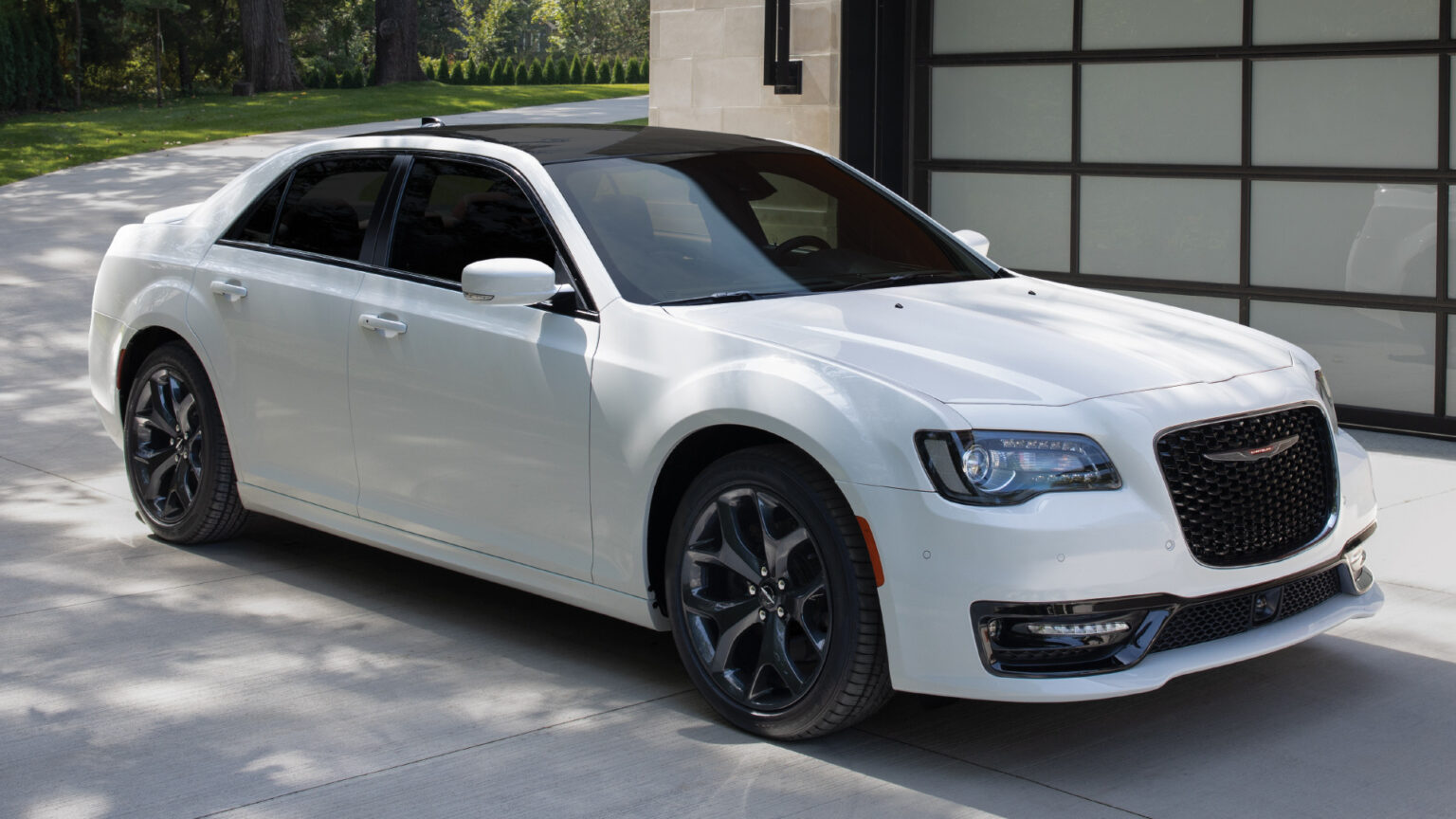 This Chrysler 300 SRT HELLCAT Redeye Is The Car Chrysler Should Have ...