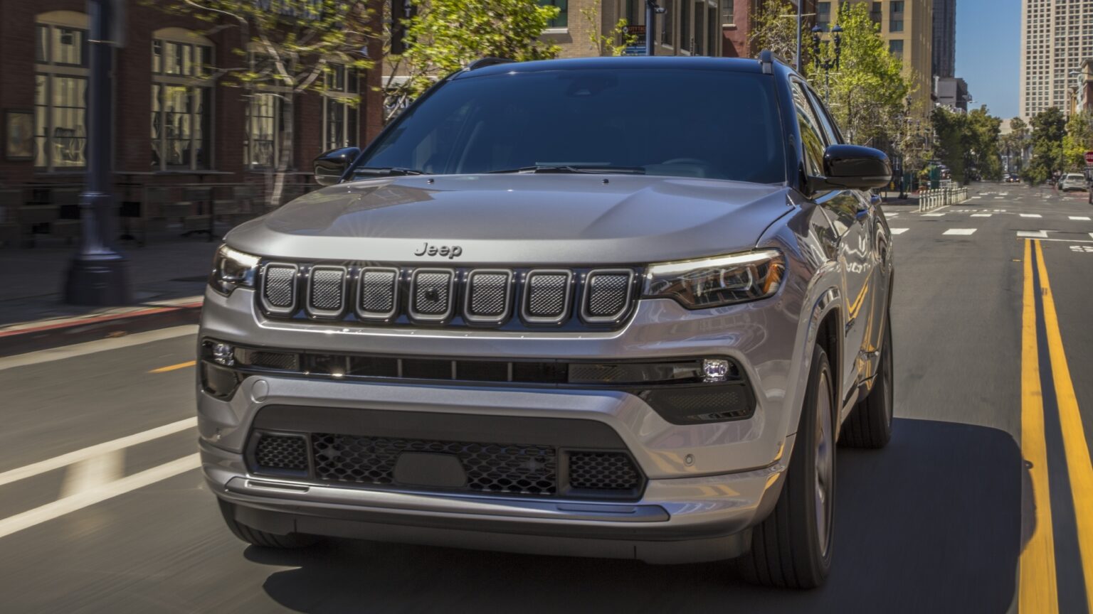 Jeep® Pulls Off The Covers Of Its New "Advanced 2.0-liter Turbo ...