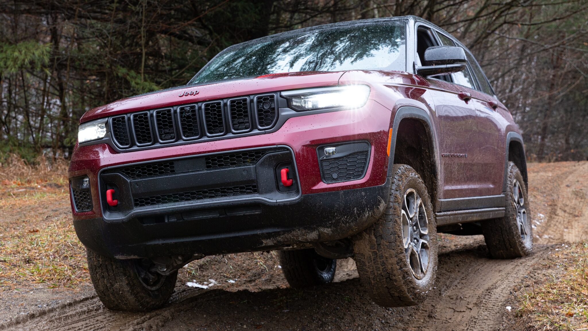 Next-Gen Jeep Cherokee (KM) Caught In Latest Spy Photos - MoparInsiders