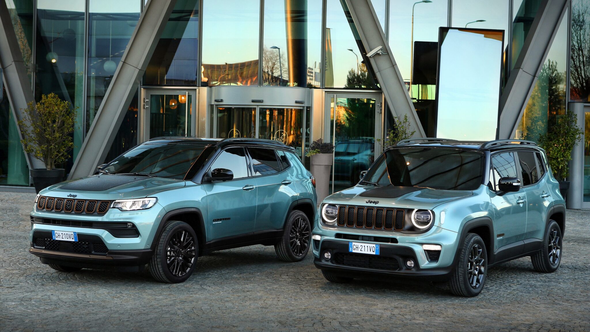 Jeep® Italy Releases Details On New Renegade & Compass e-Hybrid Models ...