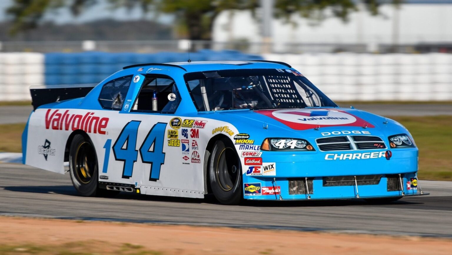 This Retro-Themed 2009 Dodge Charger NASCAR Cup Car Went Unsold At ...