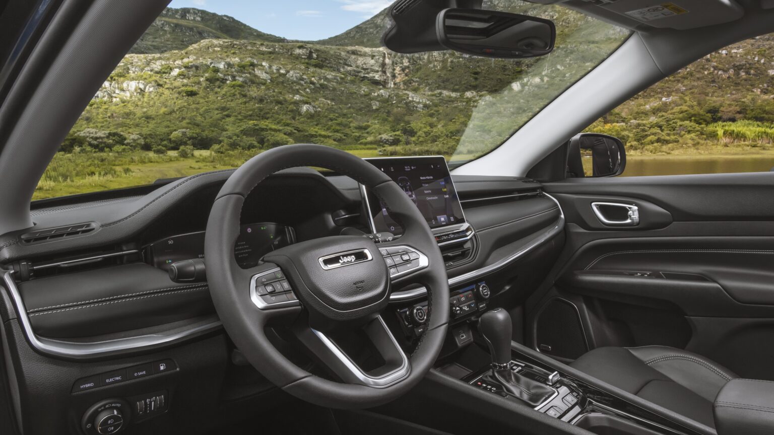 Jeep® Brazil Announces Changes To 2023 Compass & Commander Models ...