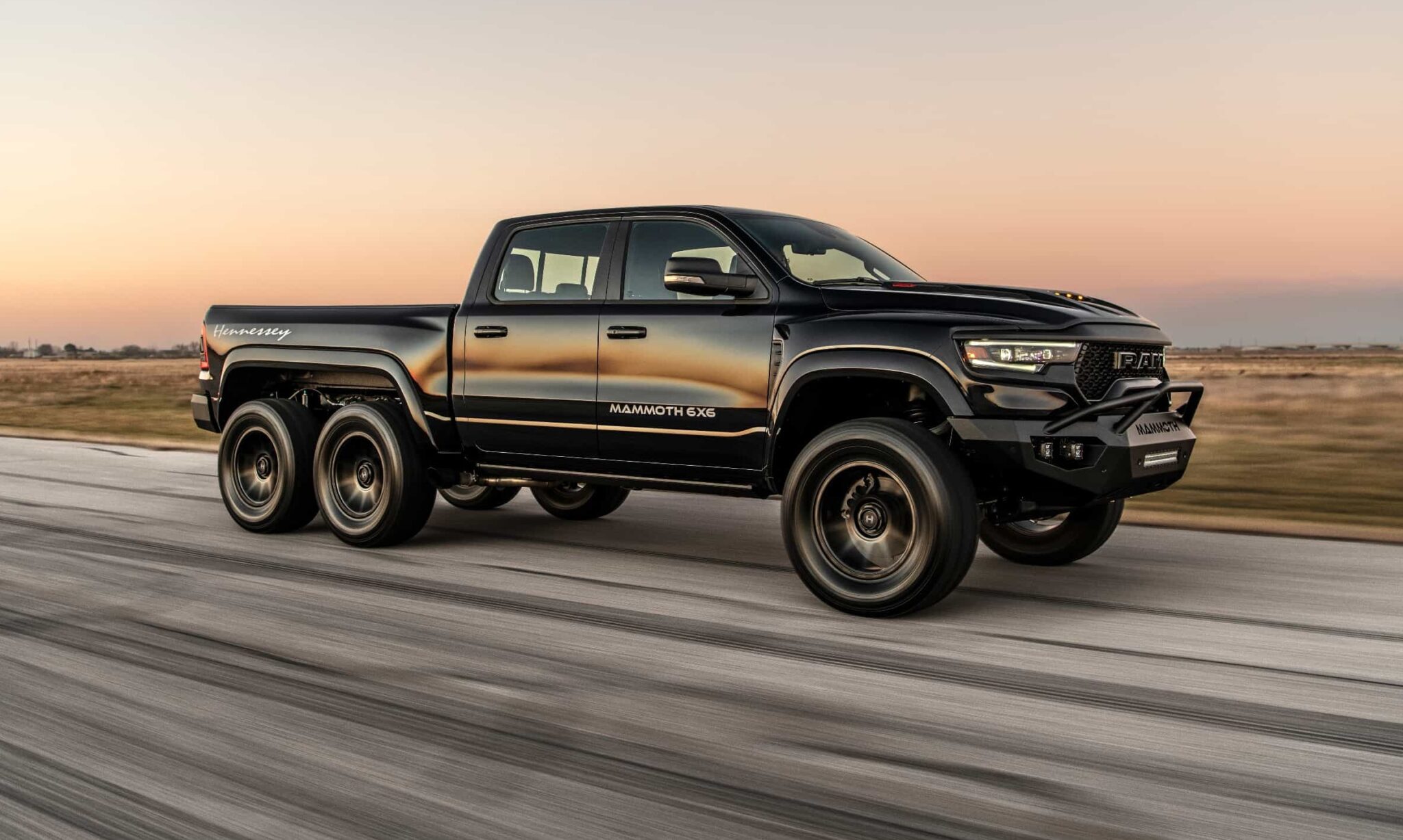 See The 1,000 Horsepower Mammoth 1000 6x6 In Action! - MoparInsiders