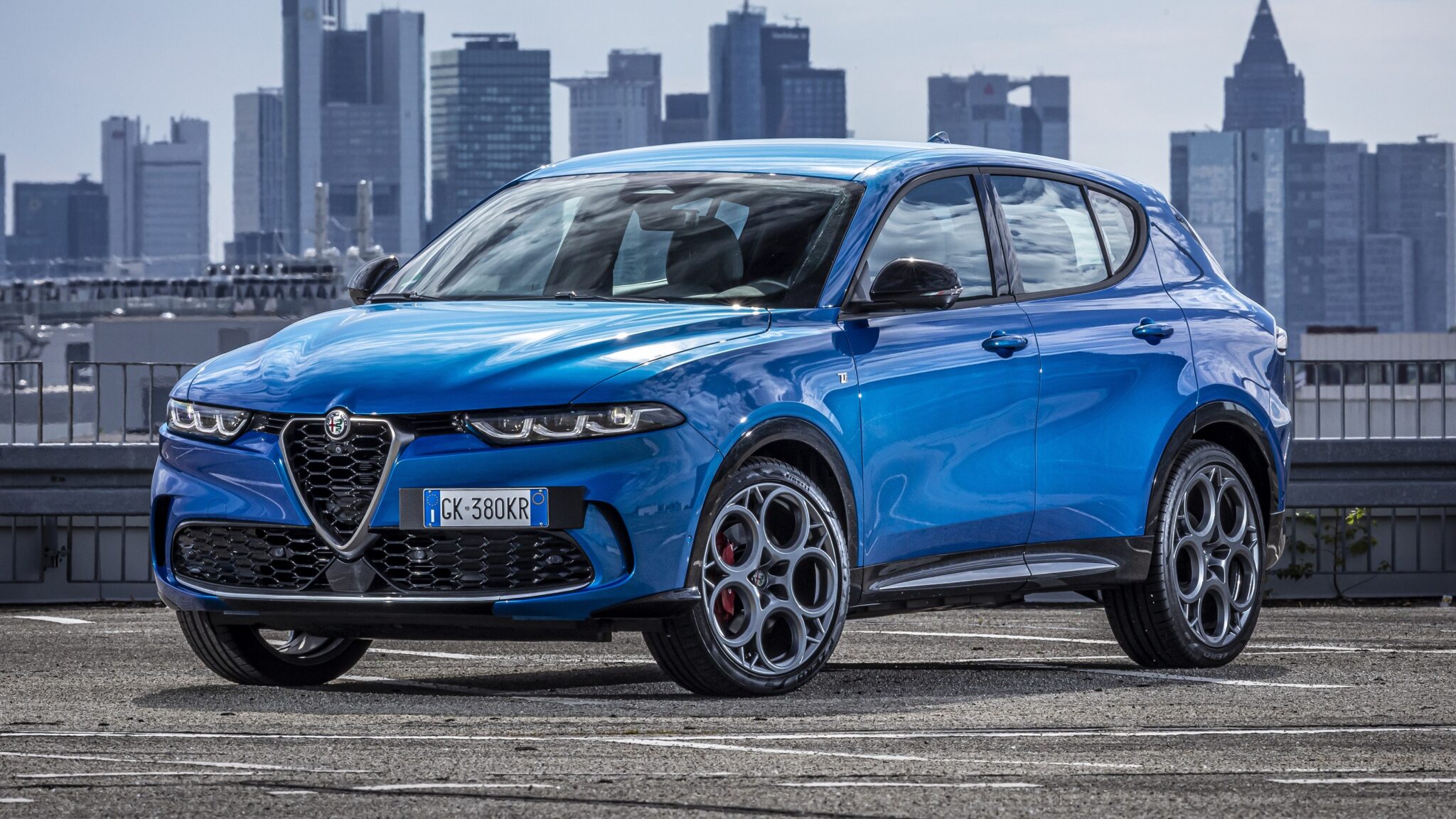 Alfa Romeo Opens Up Ordering Of The Turbodiesel Tonale For Europe ...