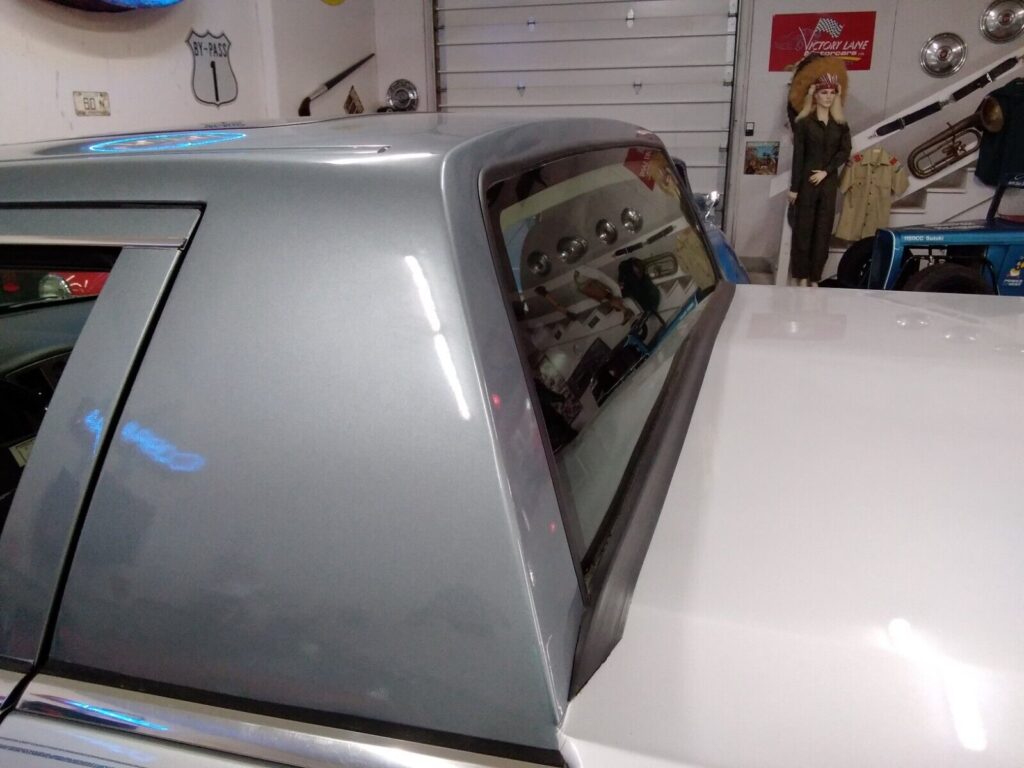 AUCTION: Custom-Built 2006 Chrysler 300C SRT8 UTE: - MoparInsiders