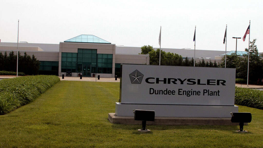 REPORT: 5.7-liter HEMI® V8 Production To Move To The U.S. | MoparInsiders