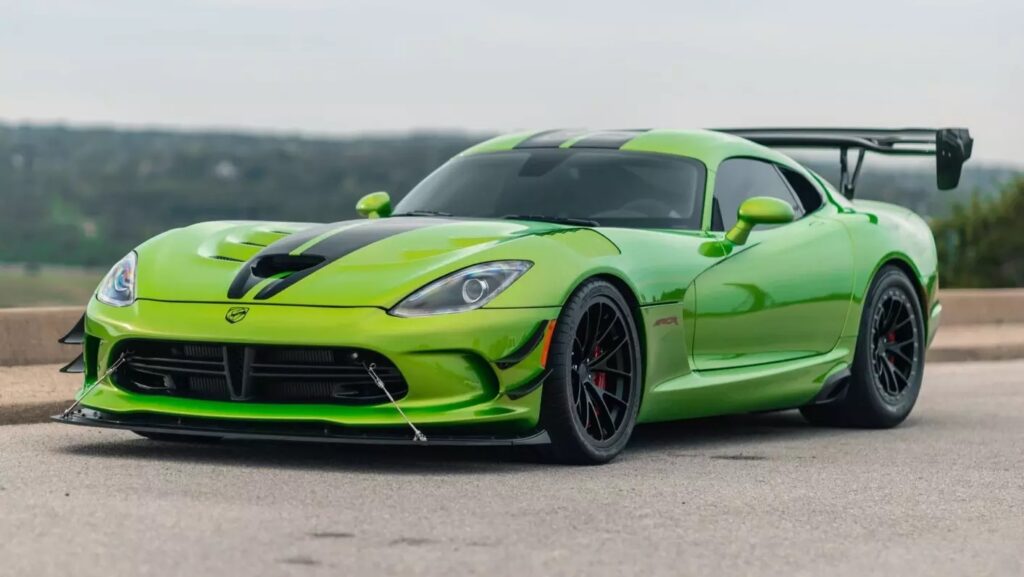 AUCTION: 2017 Dodge Viper GTC ACR 'Snakeskin' Edition: - MoparInsiders