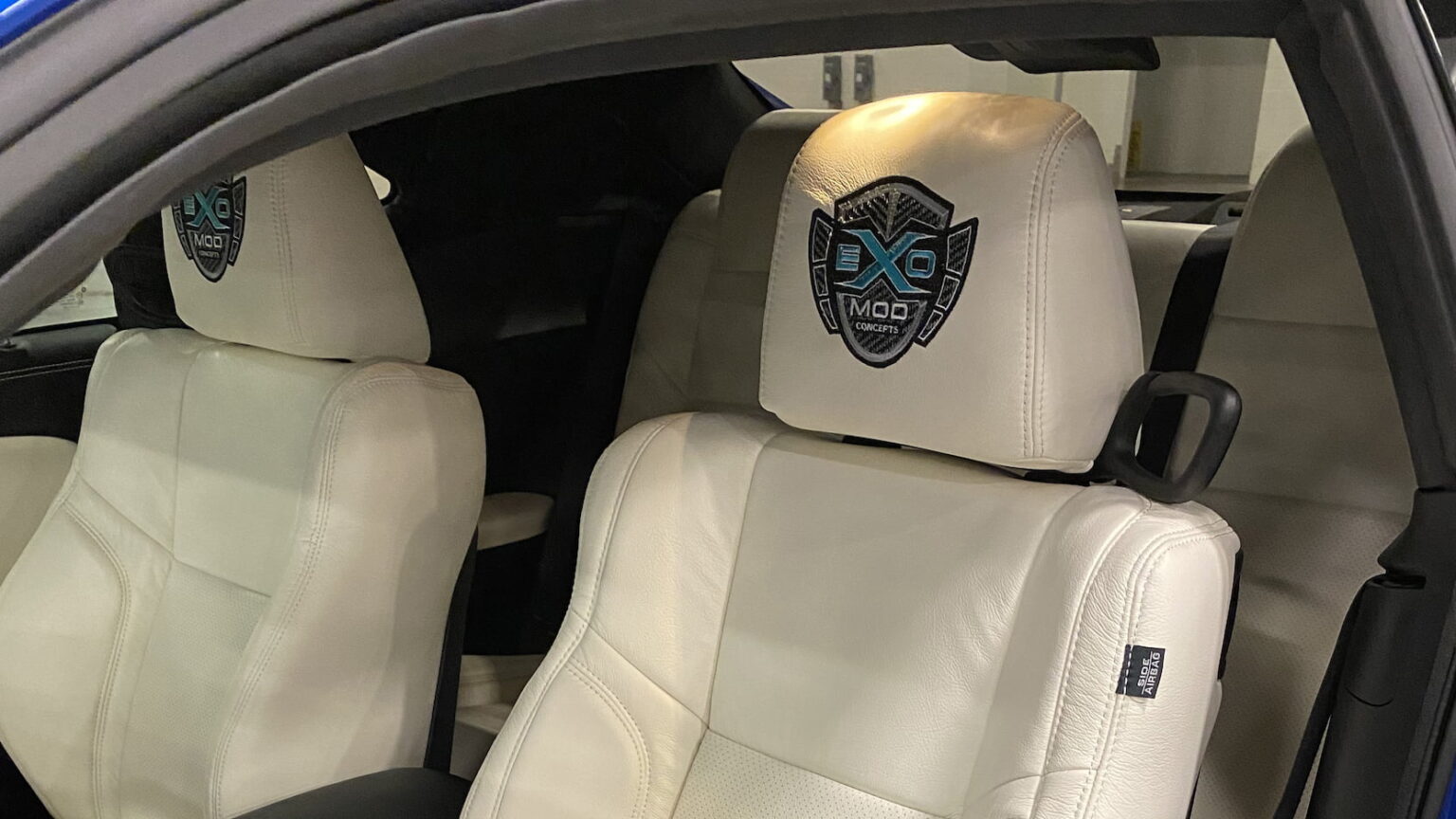 Meet The Carbon-Fiber Bodied C68 CARBON From eXoMod! - MoparInsiders