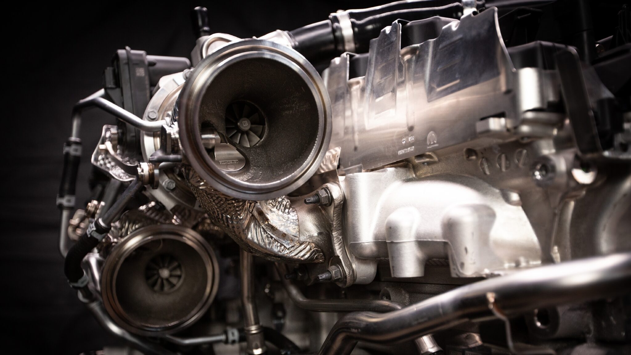 Direct Connection Finally Releases HurriCrate Crate Engines - MoparInsiders