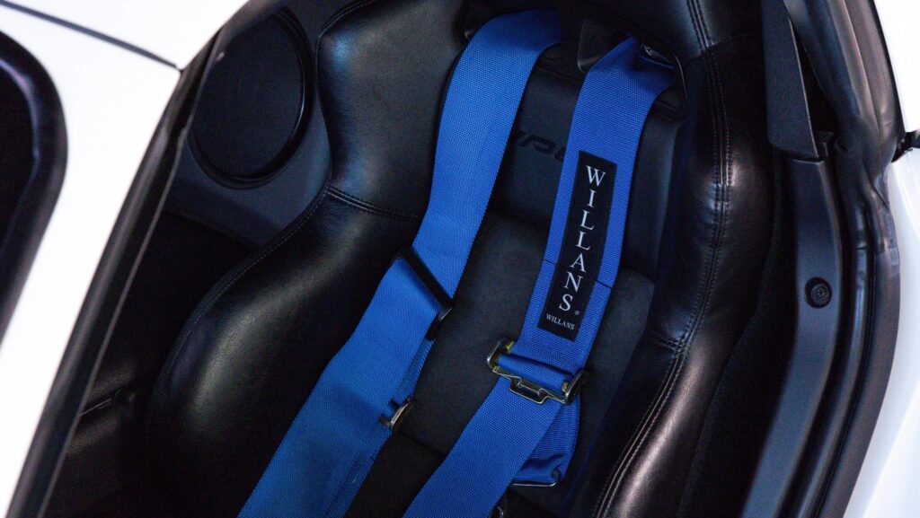 AUCTION: 1-Of-1 2006 Dodge Viper ASC McLaren Diamondback Concept ...