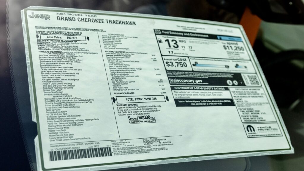 FOR SALE: 23-Mile 2021 Jeep® Grand Cherokee Trackhawk - MoparInsiders