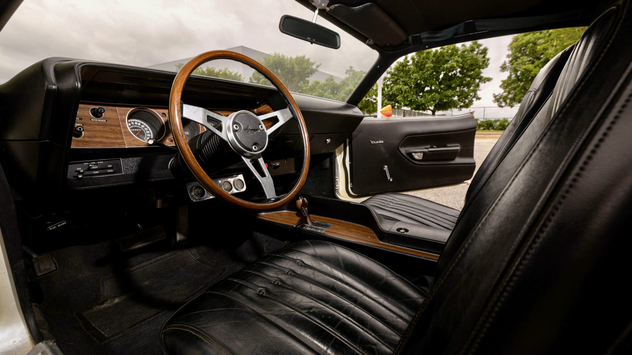 AUCTION: 1970 Plymouth 'Cuda 440 Rapid Transit Show Car