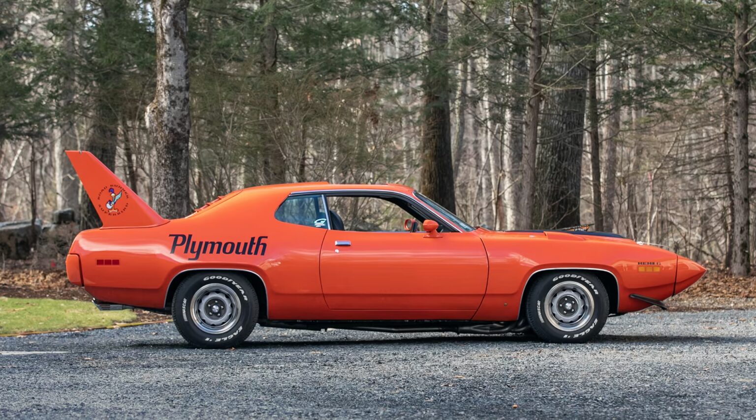 Custom 1971 Plymouth HEMI® Superbird Going To Mecum
