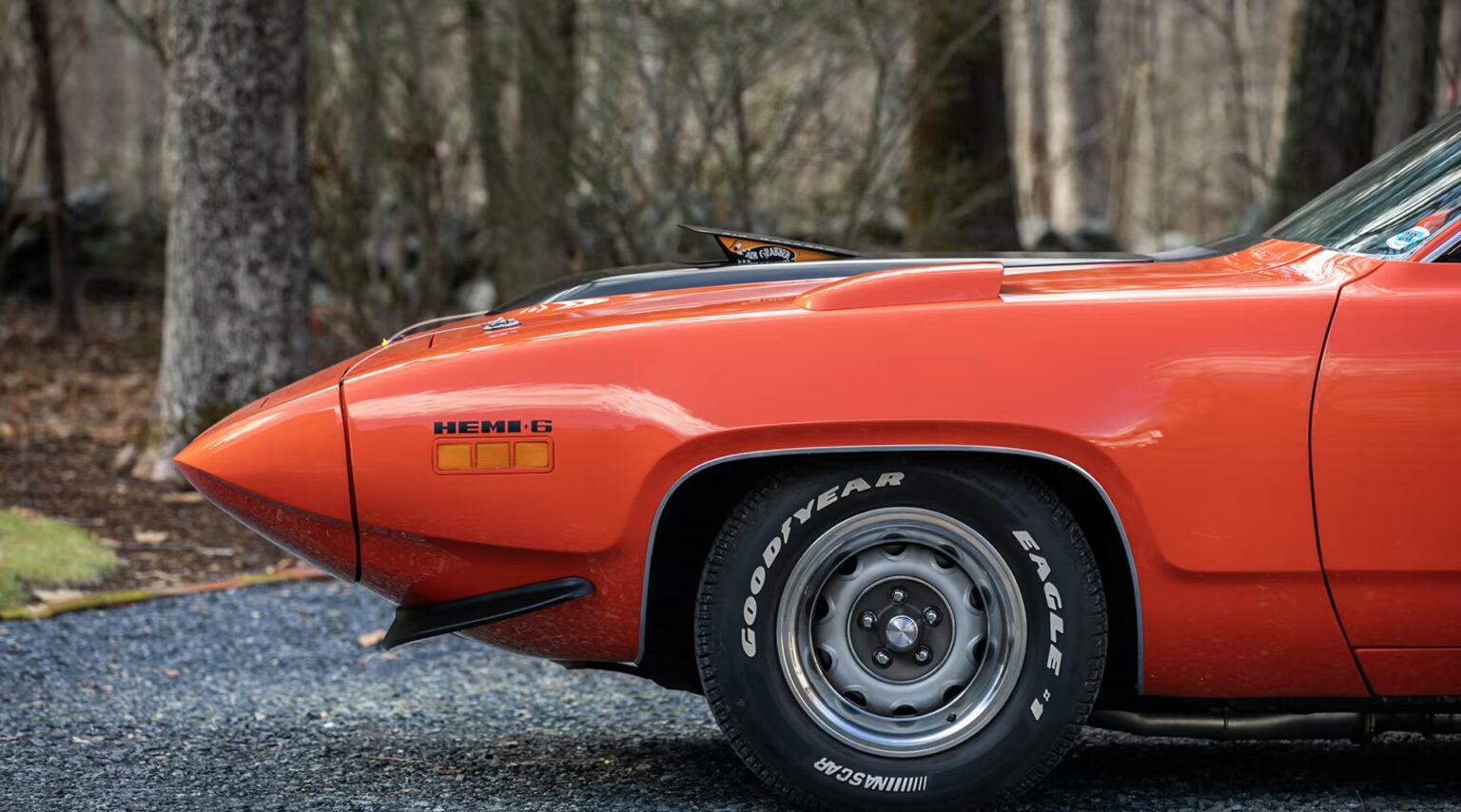 Custom 1971 Plymouth HEMI® Superbird Going To Mecum