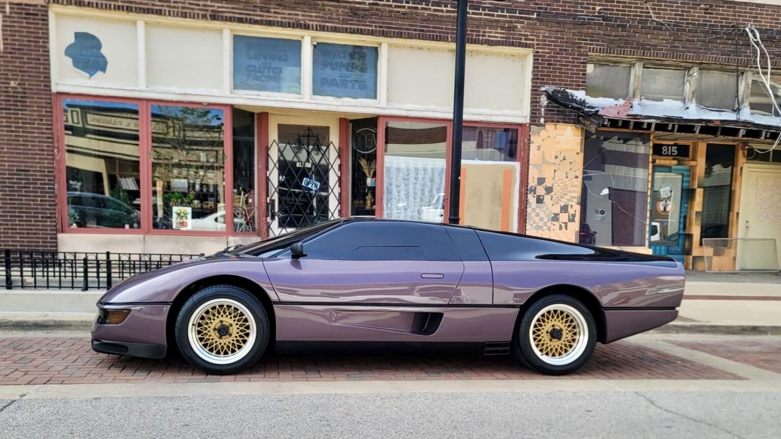 Street-Legal Dodge M4S Wraith Interceptor: Goes Unsold