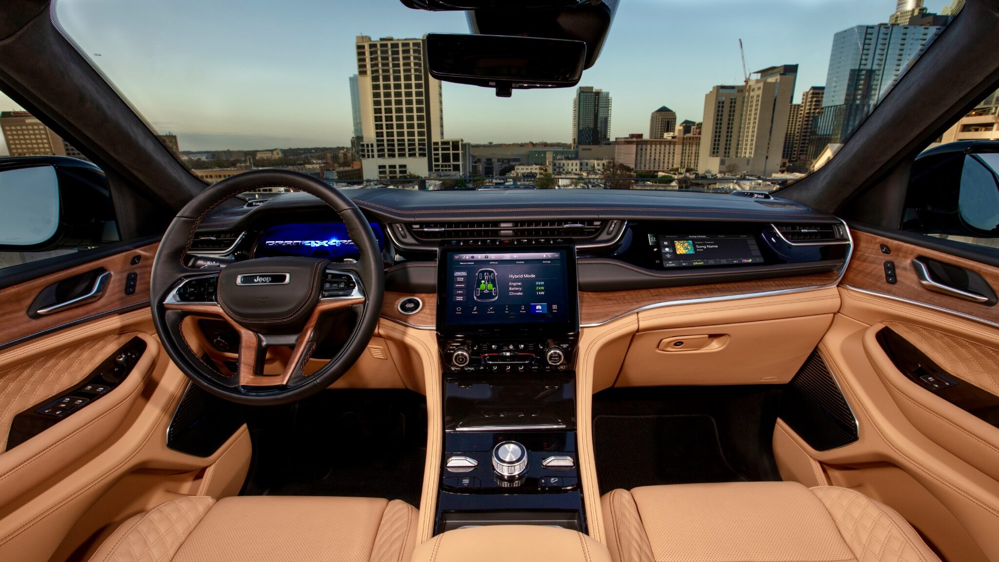 Everything You Need To Know: 2025 Jeep® Grand Cherokee 4xe