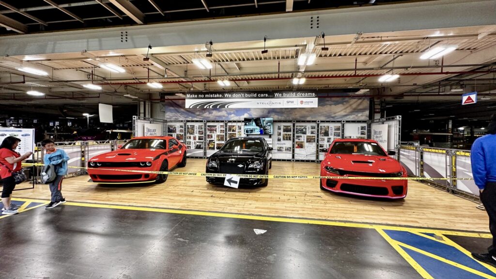 LAST GLIMPSE: Brampton Assembly Plant Open House - MoparInsiders