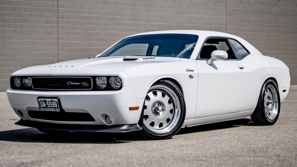 Dodge Brings Back The HEMI® Orange Appearance Package For 2023 Models ...