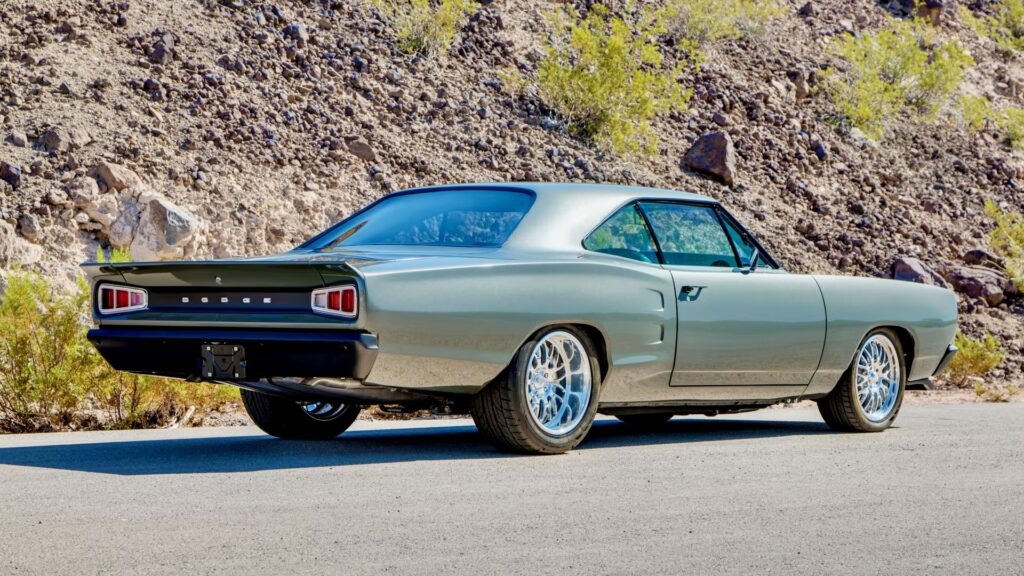 AUCTION: Custom HEMI® 1968 Dodge Coronet Restomod - MoparInsiders