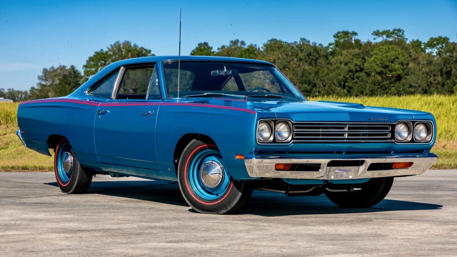 Spitfire Blue 1969 Plymouth HEMI® Road Runner Going To Mecum ...