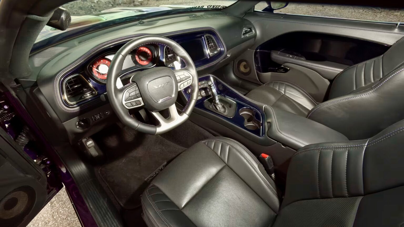 Check Out This Custom Carbon-Fiber-Bodied Cuda Hellcat Redeye ...