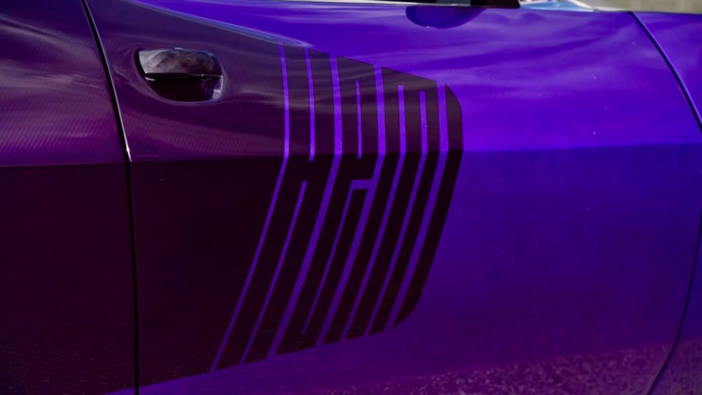 Check Out This Custom Carbon-Fiber-Bodied Cuda Hellcat Redeye ...