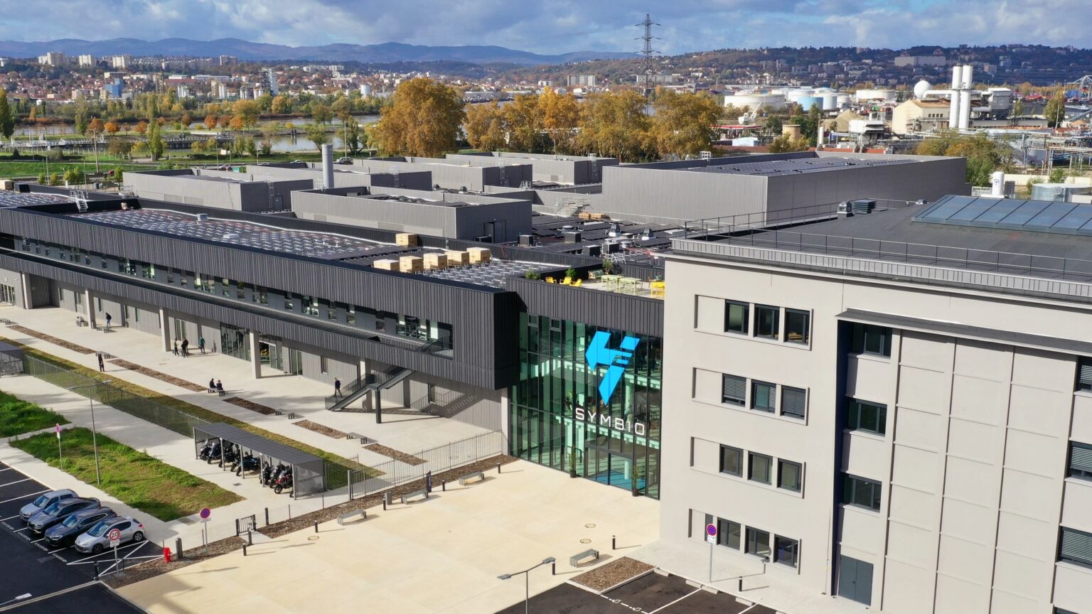 Stellantis Pulls Plug on Hydrogen Van Plans - MoparInsiders