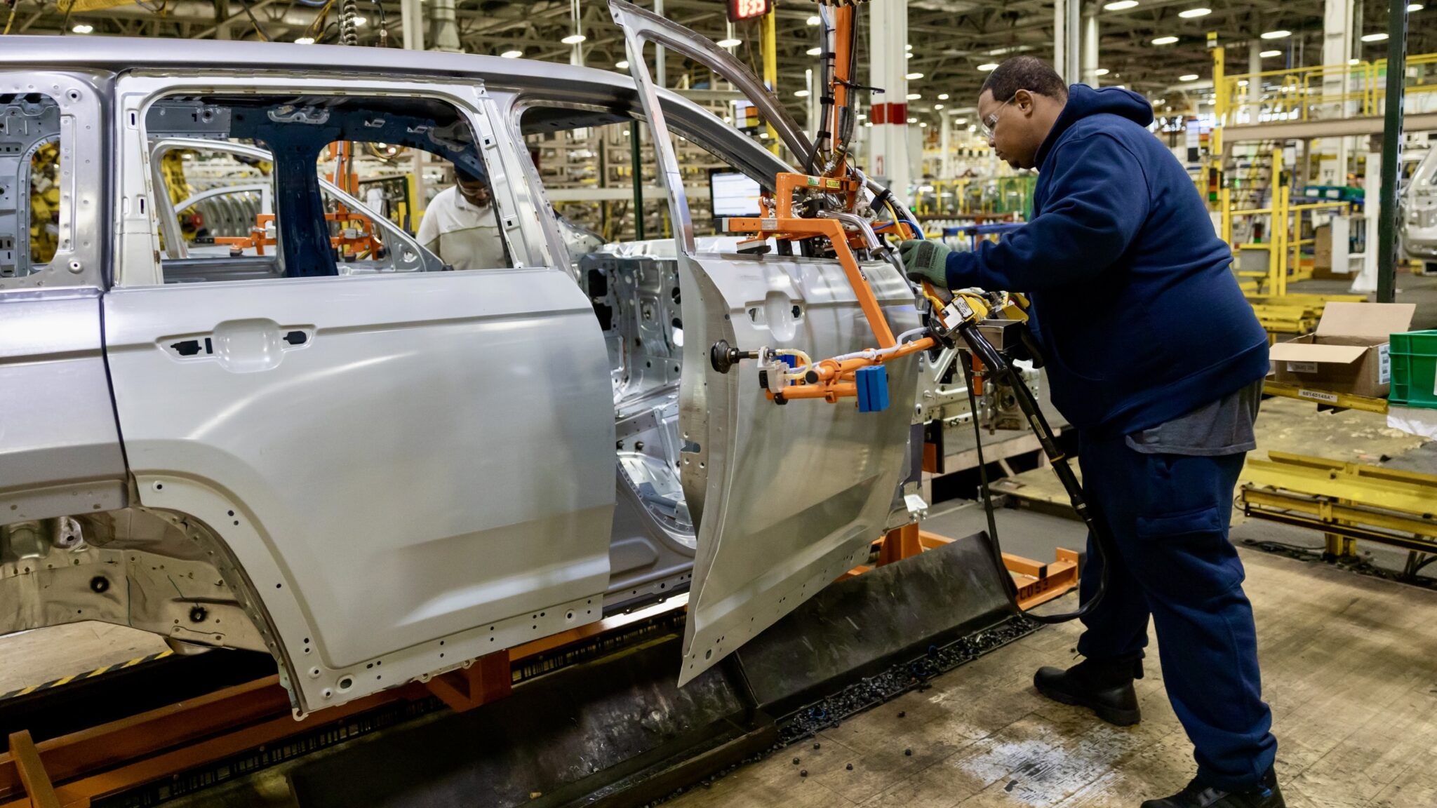 Stellantis Announces 2023 Profit Sharing For UAW Workers | MoparInsiders