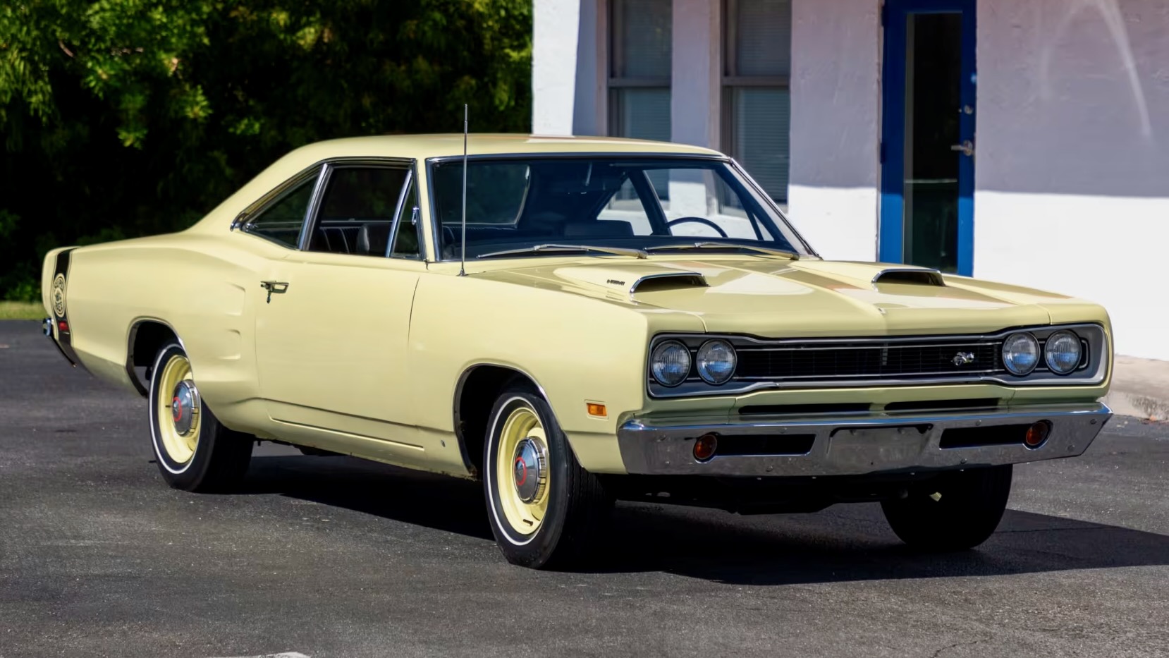 Rare 1969 Dodge Coronet HEMI Super Bee Goes To Auction
