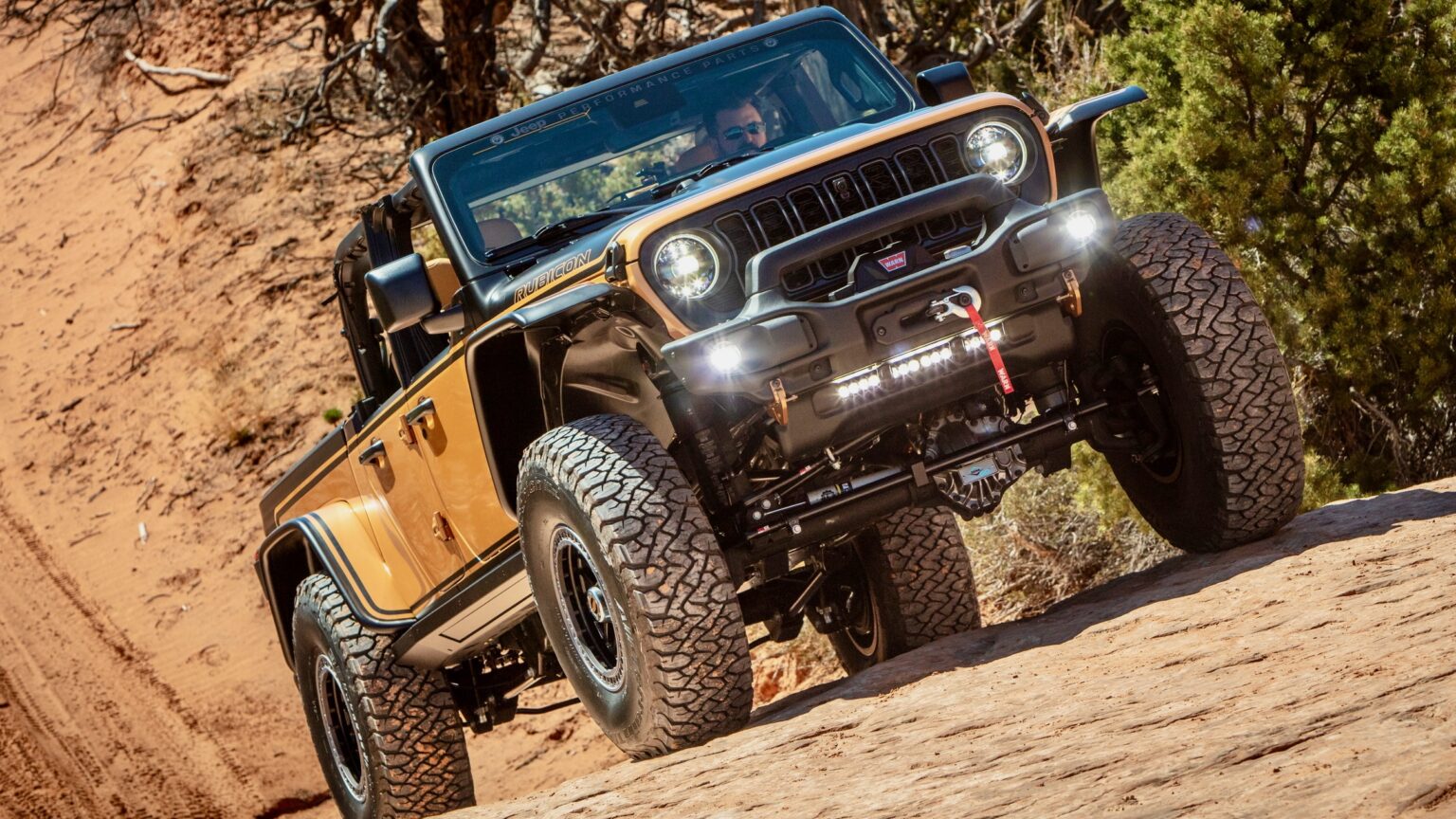 Jeep® Gladiator High Top Concept Unveiled At Easter Jeep Safari