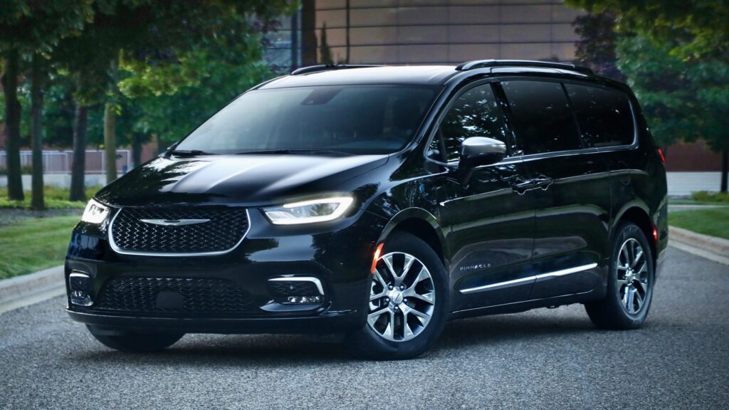 Chrysler CEO Confirms All-Electric Pacifica Is In The Works - MoparInsiders