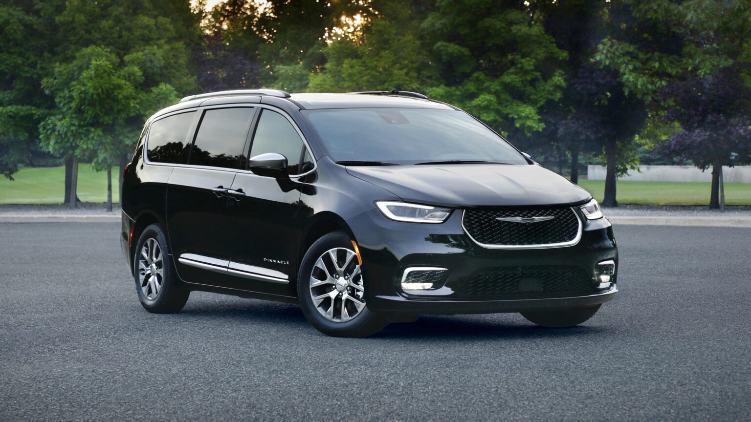 Chrysler Pacifica Claims Top Spot in 2024 Minivan Sales - MoparInsiders