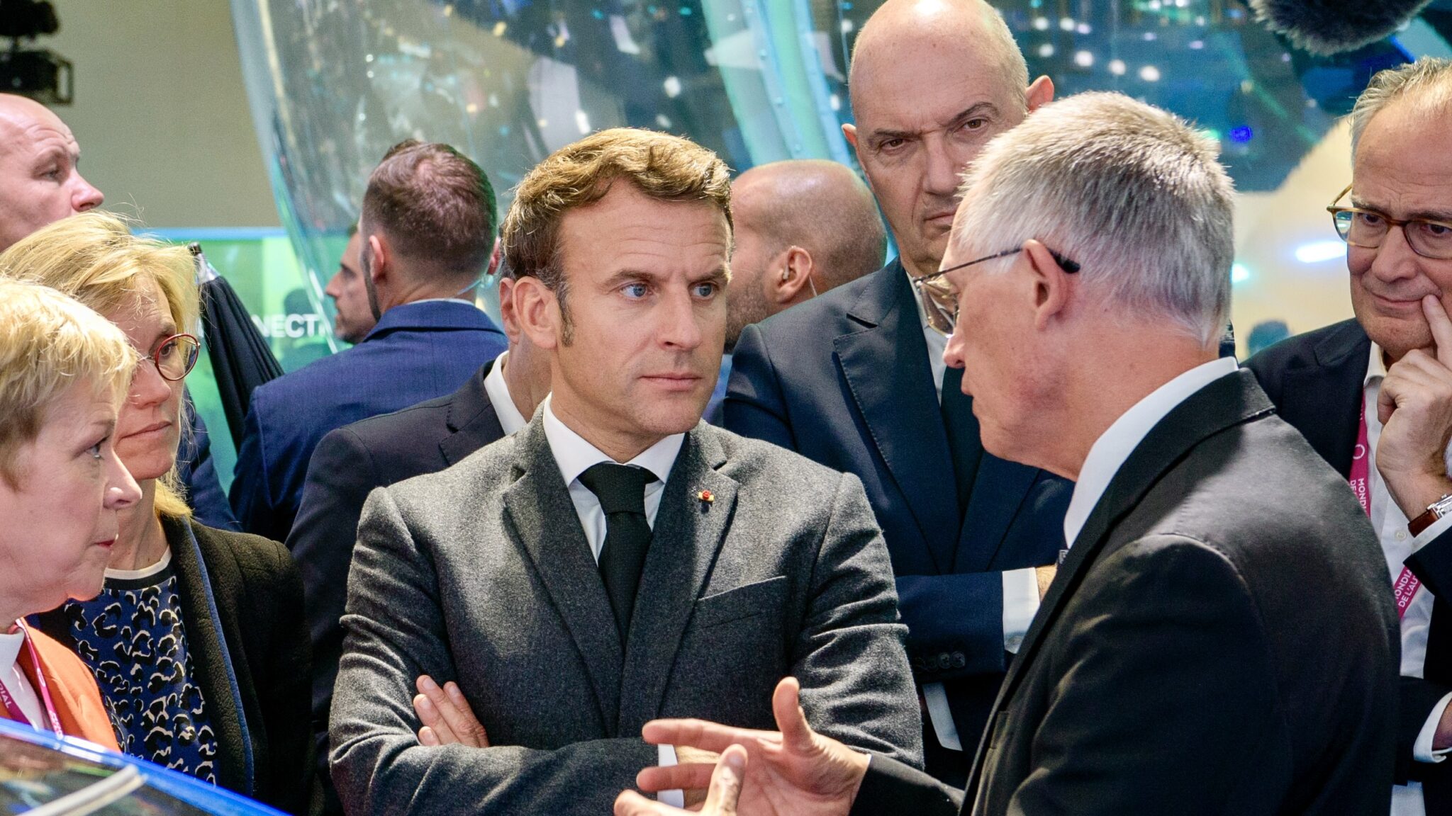 Stellantis and Renault CEOs Dismiss Merger Rumors - MoparInsiders