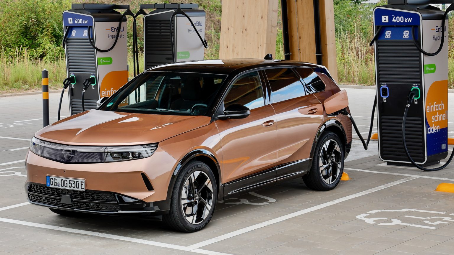 Stellantis New Opel Grandland, Hints at Future Jeep® Compass