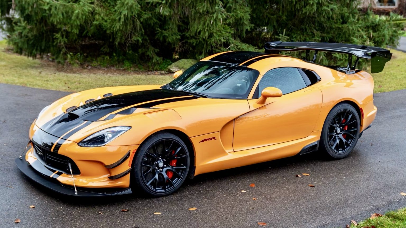 Y'Orange 2016 Dodge Viper ACR Extreme Heads to Mecum | MoparInsiders