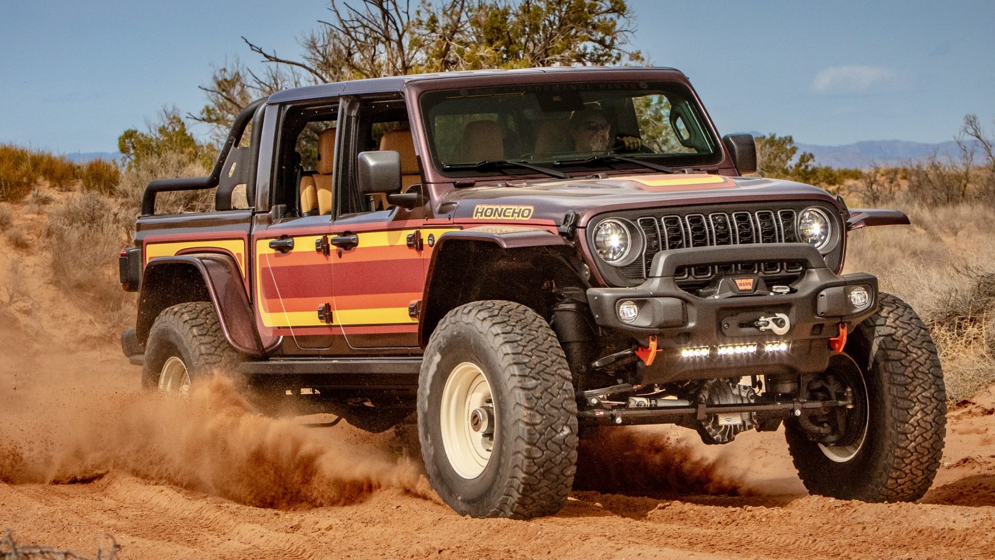Jeep® Unleashes the 2025 Gladiator High Top Honcho at EJS - MoparInsiders
