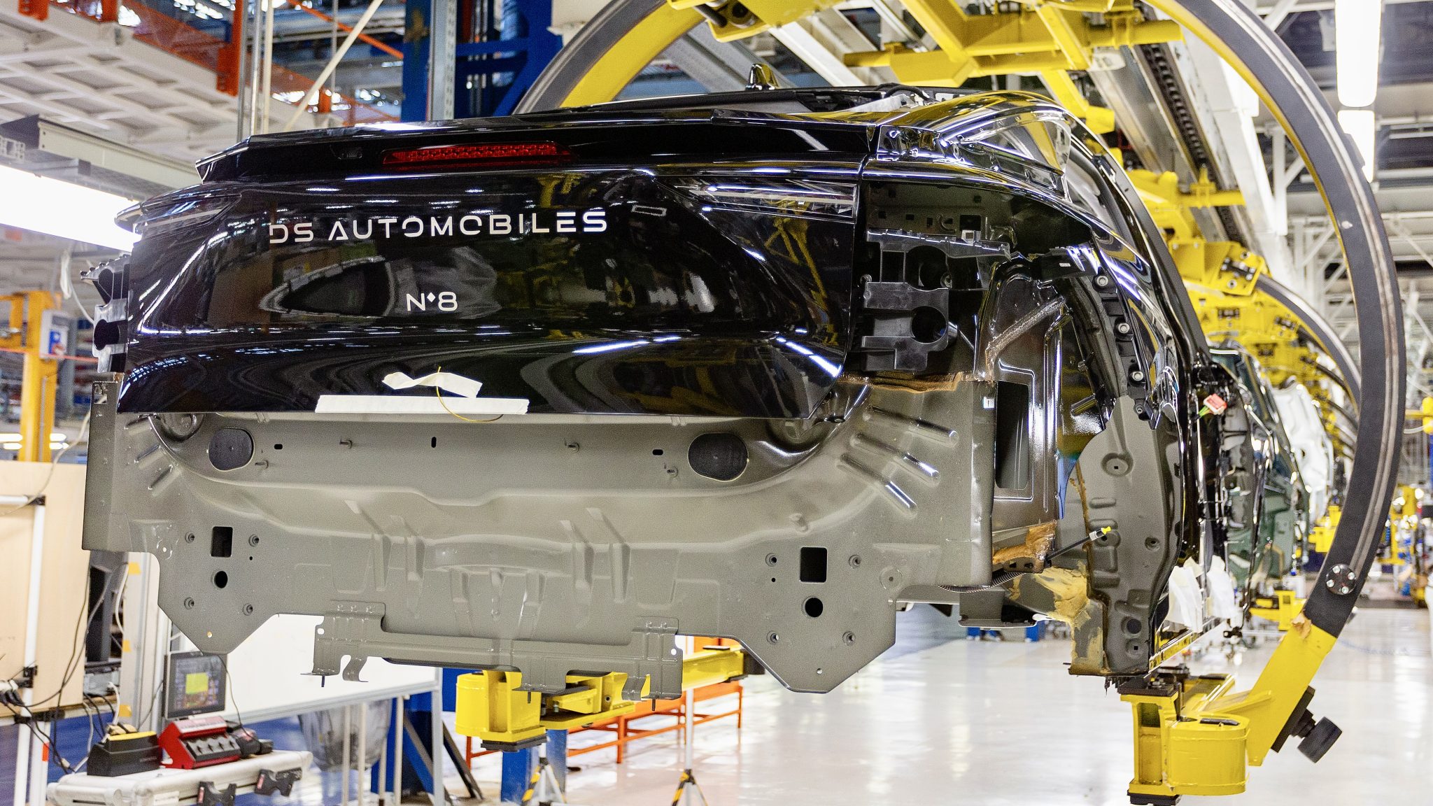 DS N°8 Production at Melfi and Its Electric Options - MoparInsiders