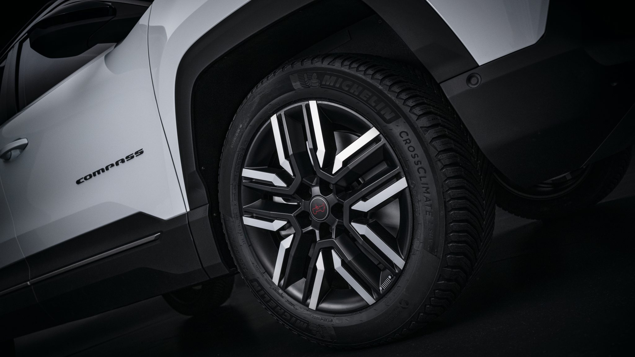 Jeep® Compass (J4U) 4xe Makes Debut for Europe - MoparInsiders