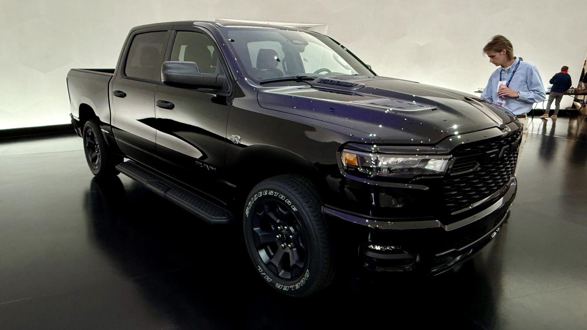 The 5.7-liter HEMI V8 Returns To The Ram 1500 - MoparInsiders