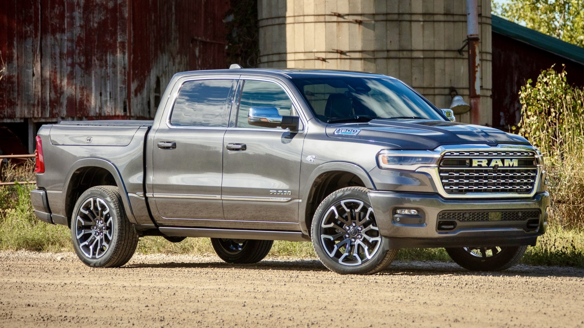 FIRST DRIVE: 2026 Ram 1500 With The 5.7-Liter HEMI® V8 - MoparInsiders
