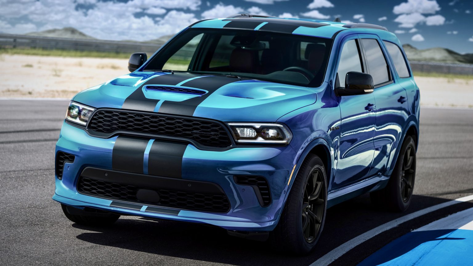 B5 Blue Returns To The 2026 Dodge Durango Lineup - MoparInsiders